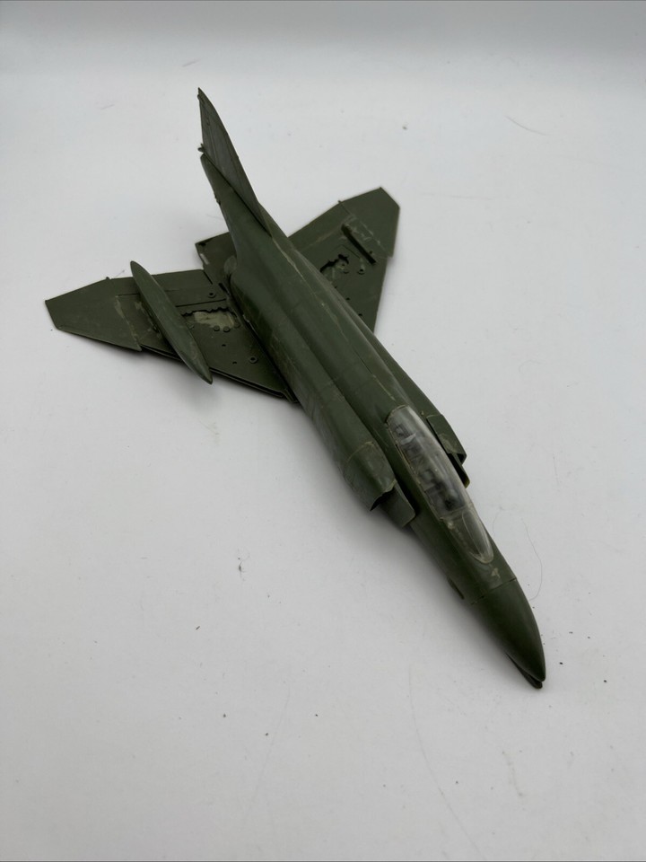 Collection of 16 Vintage Military Airplanes JETS Models Kits Dusty AS ...