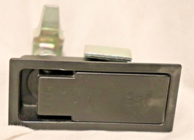 Cummins Onan DMC Cabinet Door Latch Assembly Panel Enclosure Southco ...