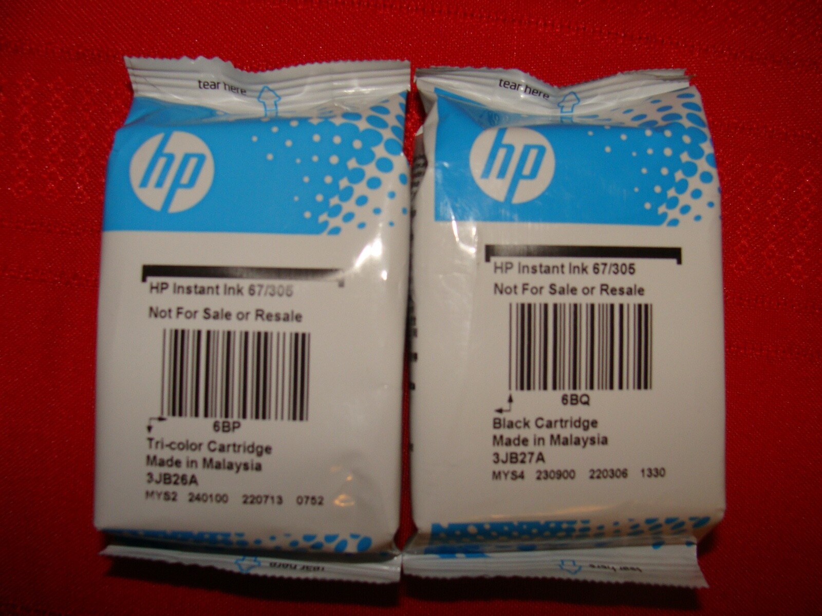 OEM Set of 2 Genuine HP 67/305 Black 3YM83A & Color 3ym82a Instant Ink ...
