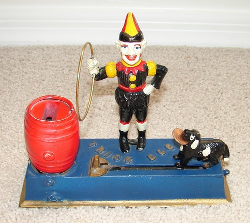 RARE! VINTAGE REPLICA HUBLEY TRICK DOG CLOWN BANK CAST IRON by JAMES ...