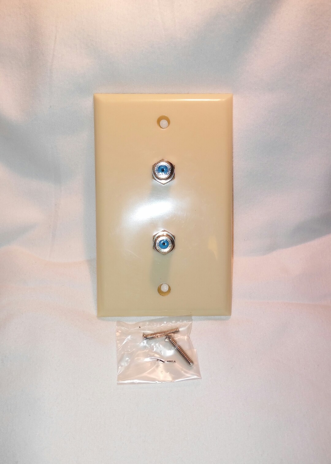 (1) RG6/RG59 COAX WALL PLATE DUAL TAN | eBay