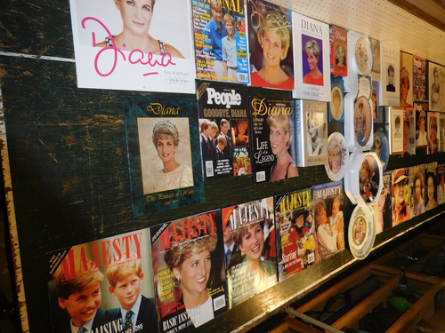35 Piece Vintage Princess Diana / Royal Family Items Magazine Lot | eBay