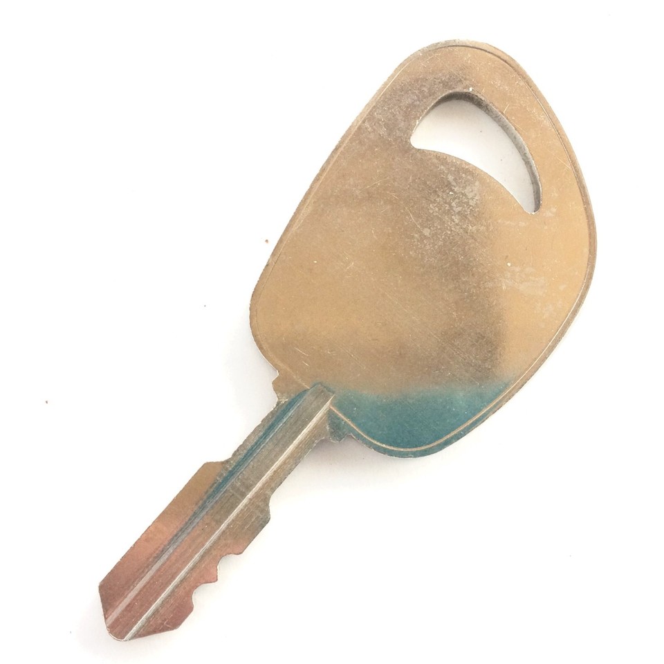 John Deere Mower Ignition Key Replacement GY20680 - Ilco D1098JD | eBay