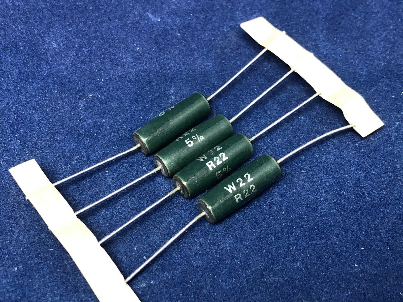 W22-R22JI, 220mΩ Wire Wound Resistor 7W ±5% (Pack of 4) | eBay