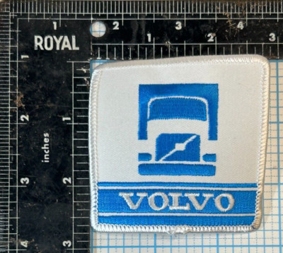VINTAGE VOLVO SWEDEN AUTOMOBILE CAR TRUCK SOUVENIR 2.75" IRON ON PATCH ...