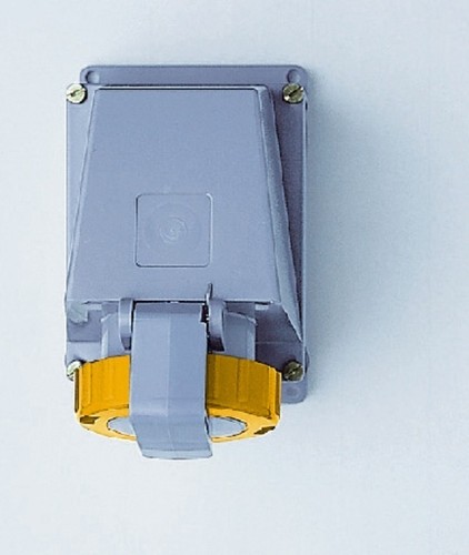 MK K9193 YEL Commando Socket Outlet Surface Single 16 A 2 P+E angled Pin Yellow | eBay