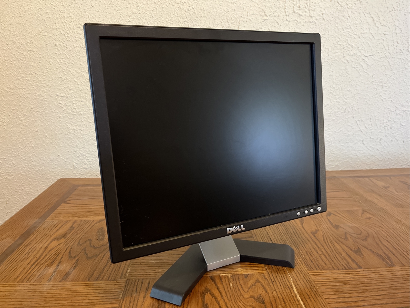 Dell 17" E176FPC LCD Monitor Model W/ Stand AND POWER AND VIDEO CORDS | eBay