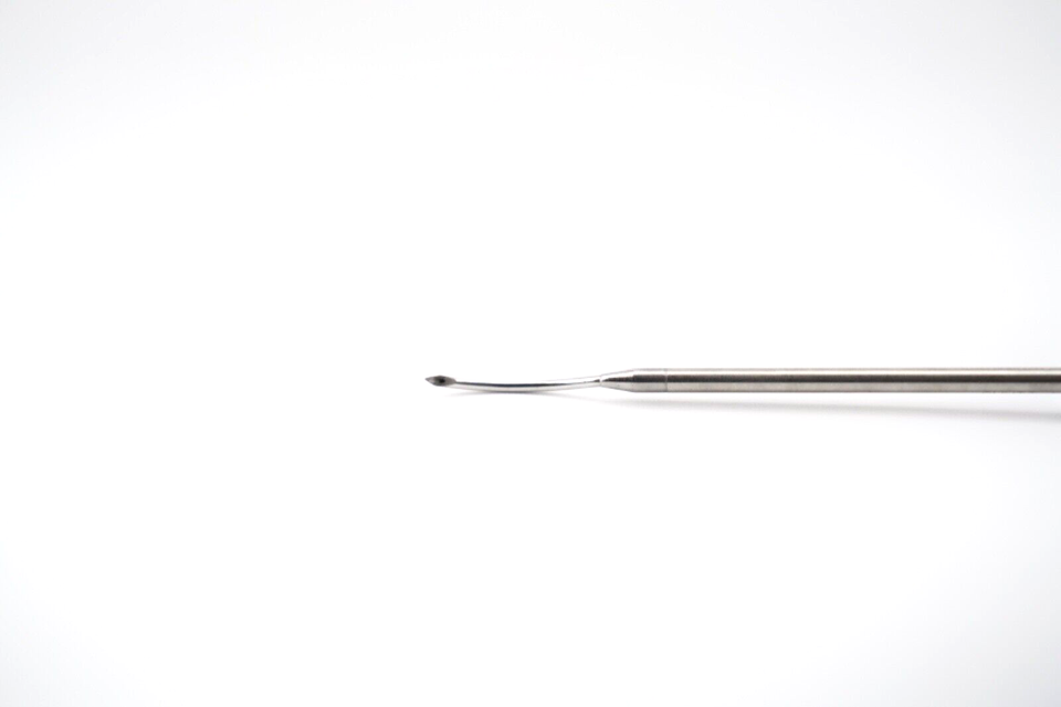 SHUTT-Linvatec REF: C8742 Crescent Suture Hook, 6mm x 25mm | eBay