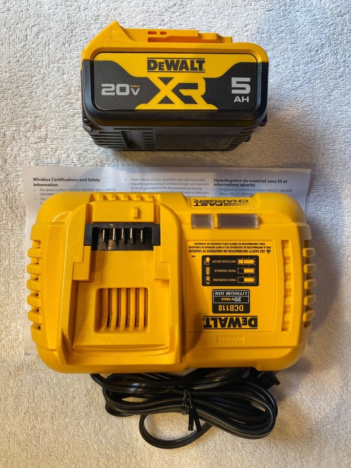 New Dewalt DCB118 20V Max Fast Charger & DCB205 20V MAX 5.0Ah Battery ...
