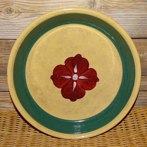 C1940s WATT Pottery RARE Pie Plate Cross Hatch Pansy Eve-N-Bake Oven ...