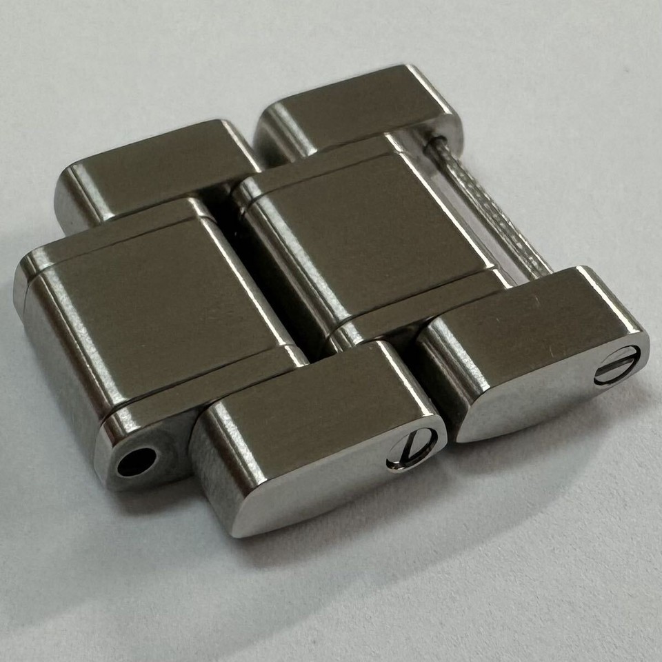 Genuine Omega Speedmaster Coma 17mm screw type OMEGA speedmaster link ...