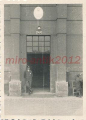 Foto, WW2, Nachl. Funker 2./N.6, Praga, Telegrafenanst. in Kbely 2 ...