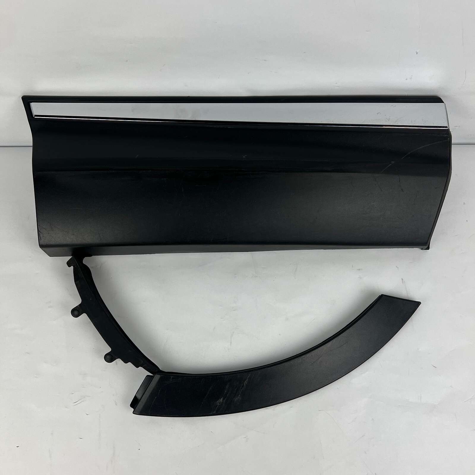 *SCRATCHES* 2017 - 2020 Honda CR-V Touring Rear Right Door Molding ...