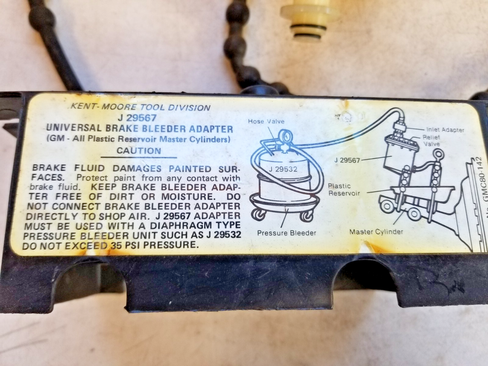 Kent-Moore KM GM J-29567 Universal Brake Pressure Bleeder Adapter Tool ...