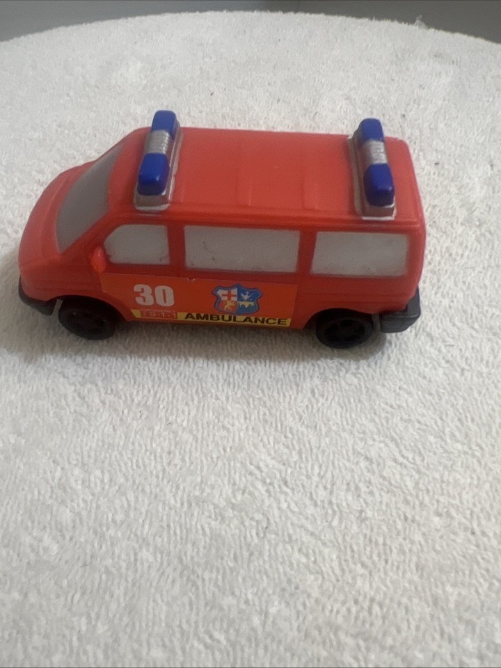 Vintage Greenbrier International Plastic AMBULANCE Toy 4.25" x 2 ...