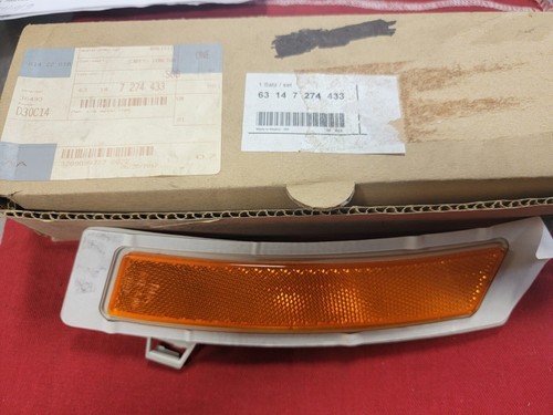 New OEM BMW Right Side Marker Light/Reflector For E70 X5 # 63147274433 ...