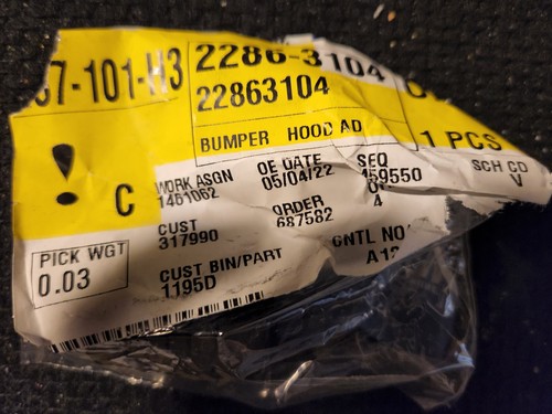 GM Part # 22863104 Hood Bumper Grommet Fits Cadillac and Buick Vehicles ...