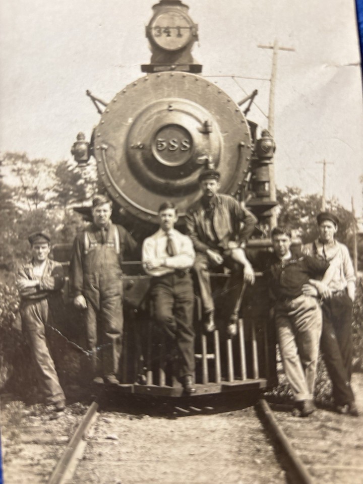 RPPC Of Old Boston & Maine Steam Engine #588 And Crew c.1908 | eBay