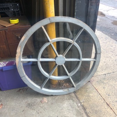 Windows, Sashes & Locks - Round Window - Vatican