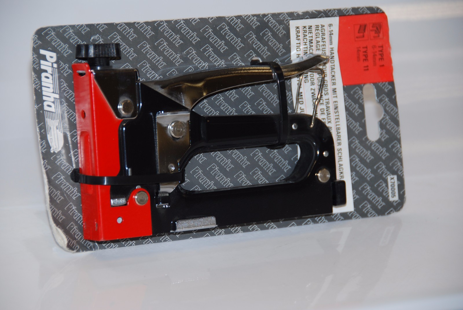 Piranha Stapler Type 1 Staples 6 - 14mm & Type 11 Staple Gun Hand ...