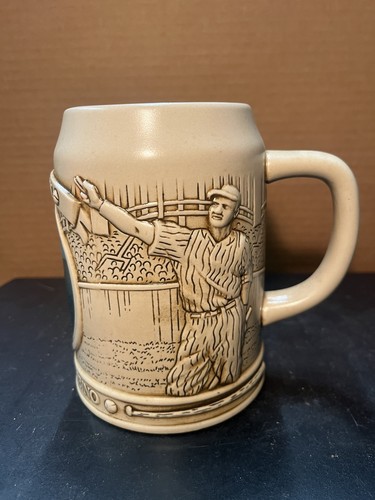VTG Babe Ruth 1995 “The Great Bambino” Embossed Beer Stein Mug Yankee ...