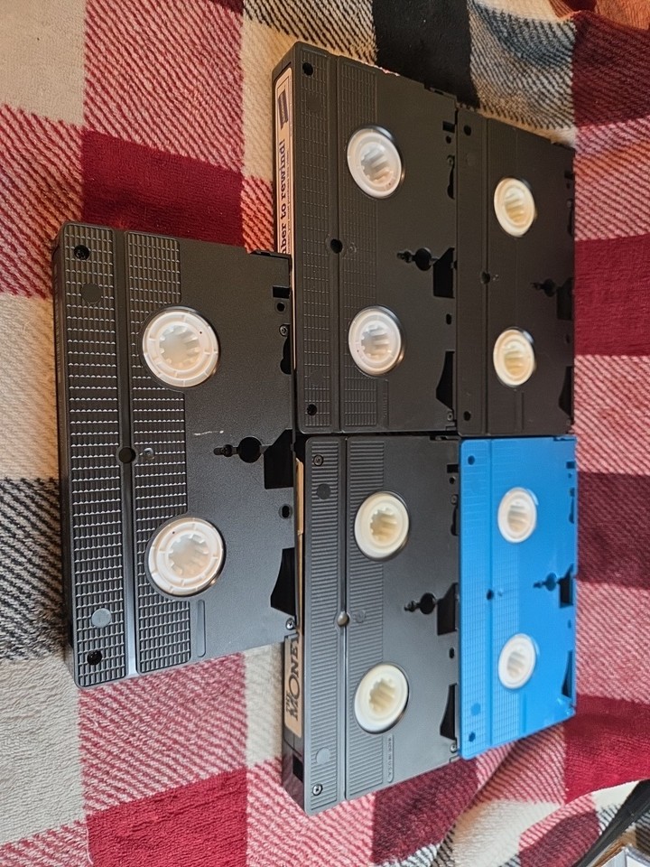 5 Vhs Lot-Tom Hanks-Joe Versus The Volcano,Big,Cast Away,The Money Pit ...