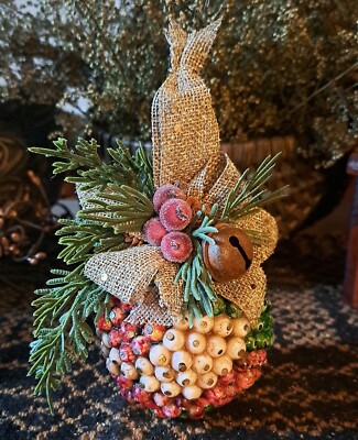 Primitives - Primitive Christmas Ornies