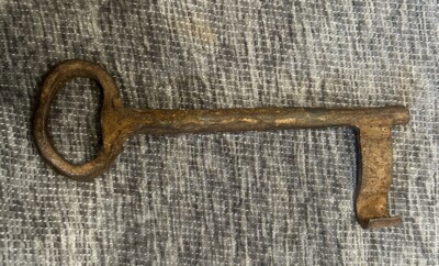 Locks & Keys - Large Antique Key