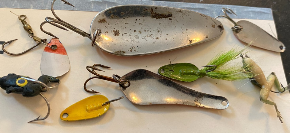 Lot Of 8 Vintage Fishing Spoons, jigs,lures. Daredevil | eBay