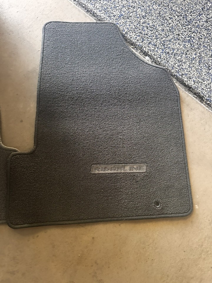 06-14 OEM Honda Ridgeline DARK GRAY Carpet Floor Mat Mats Front Set | eBay