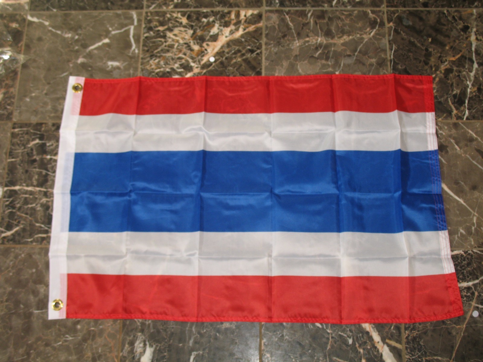 3x5 KINGDOM OF THAILAND Thai Country Flag 3'x5' Banner Brass Grommets ...