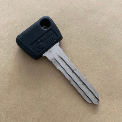 SILCA UNCUT BLANK MAZ7BP PLASTIC TOP FORD CAR KEY NOS NEW OLD STOCK | eBay