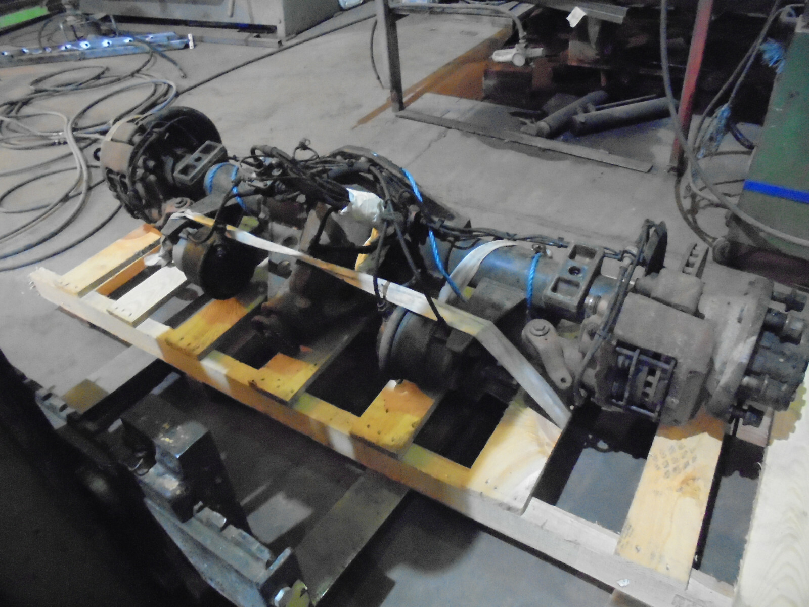 IVECO EUROCARGO AXLE DIFFERENTIAL IVECO REAR AXLE TECTOR E17 E18 SPARES ...