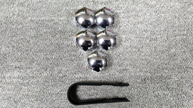 OEM Volvo C30 Wheel Protective Caps 31439229 Genuine for sale online | eBay