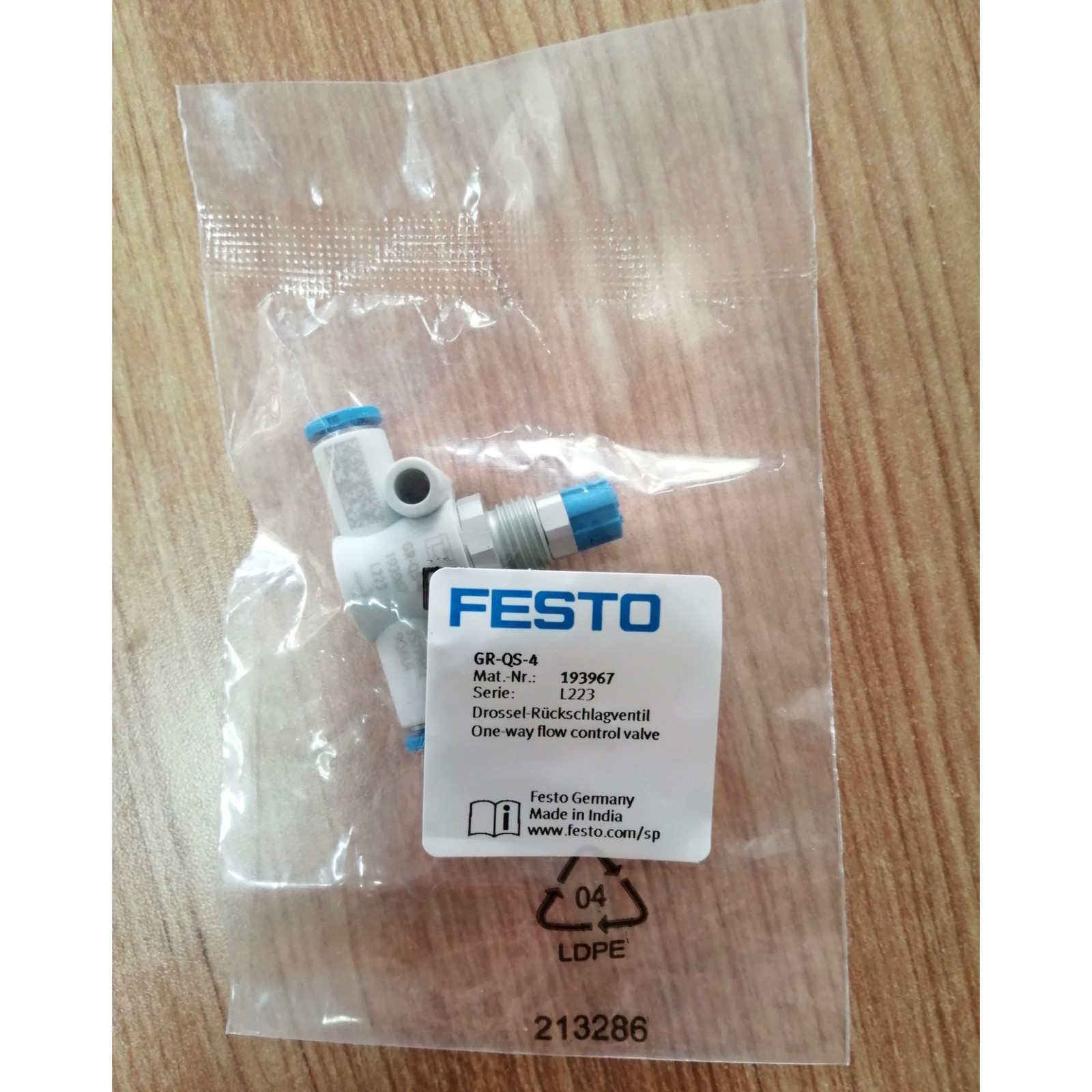 one new festo One Way Flow Control Valve GR-QS-4 193967 Fast Delivery ...