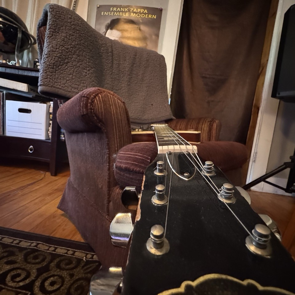 Stradolin VTG RARE Hollow body Elec Guitar DBLCutaway Gibson style ...