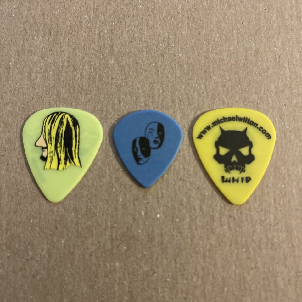 Hard Rock Guitar Pick Lot of 3 Picks | eBay