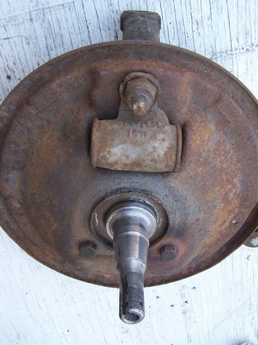 Corvette 1963-1964 Left Front Spindle assembly w/ "465" wheel cyl. good ...