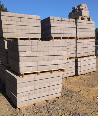 FORTERRA Evalast Solid Dense Concrete Block 7.3N 440 x 215 x 140mm - 54 ...