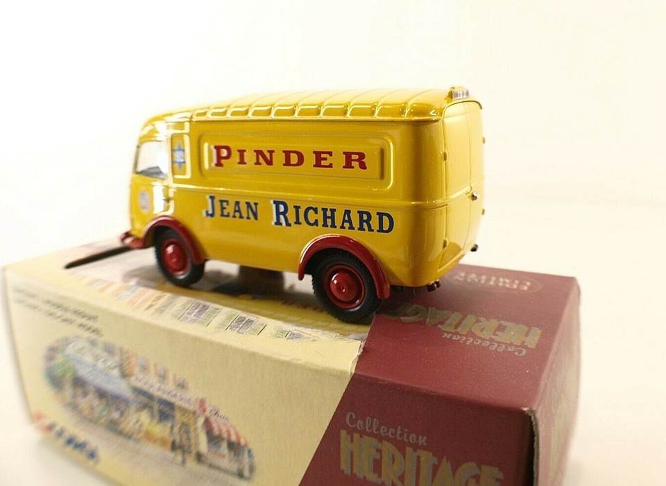 Corgi GB Héritage N°70502 Renault 1000 KG Circus Pinder New IN Box MIB ...