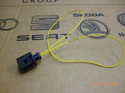 GENUINE VW GROUP REVERSE LIGHT SWITCH REPAIR LOOM 1J0973702 000979038E ...