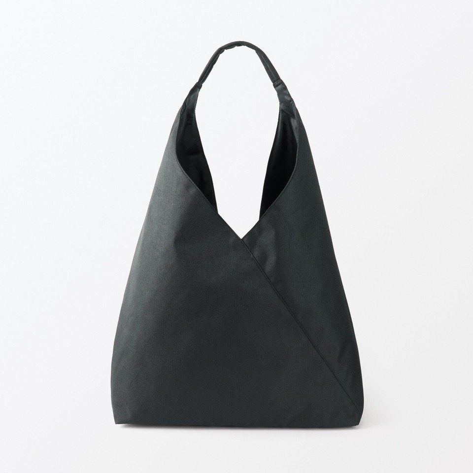 MUJI Water Repellent One Shoulder Bag with Exterior Pocket Japan New ...