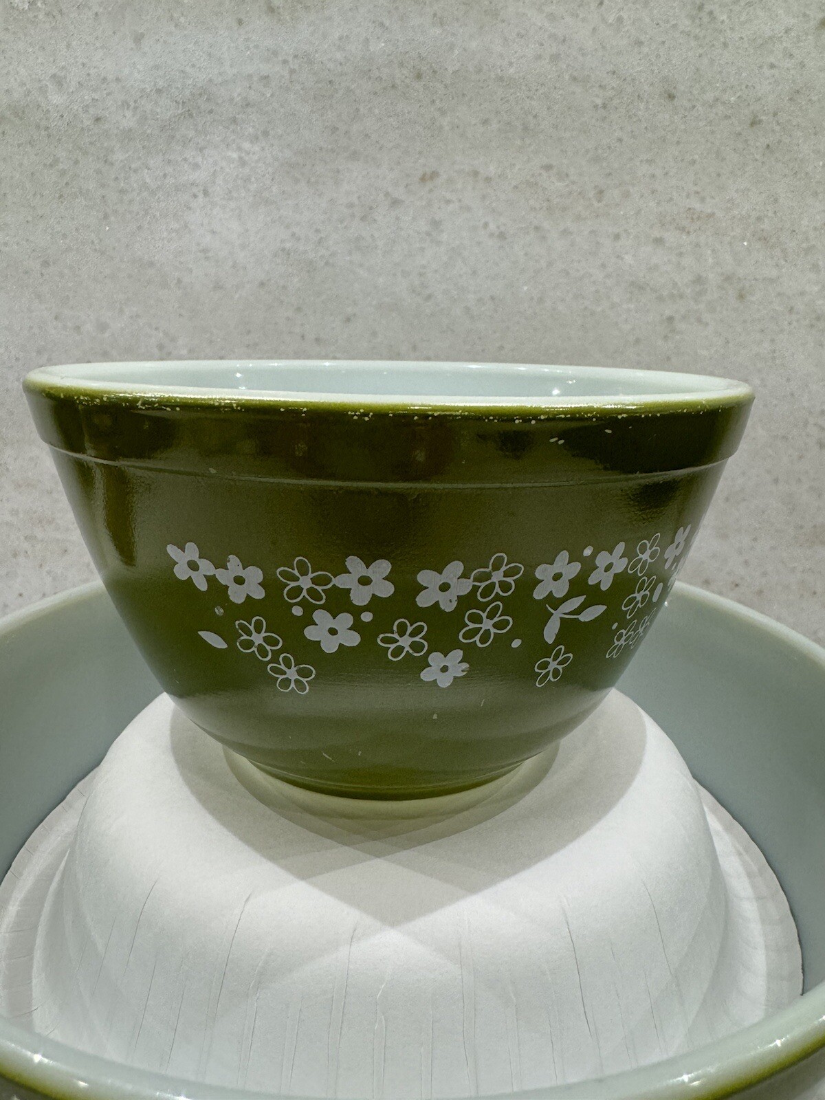 Vintage Pyrex Spring Blossom Green 401 Bowl “crazy daisy” | eBay