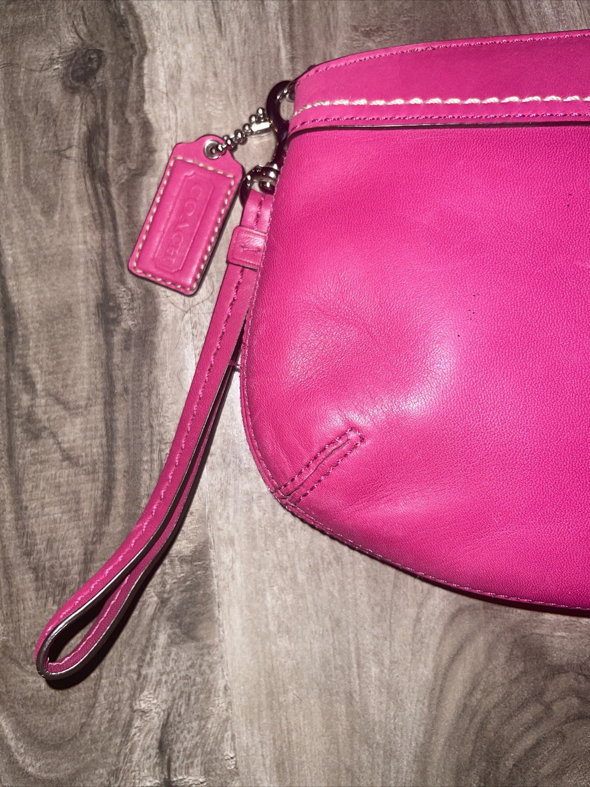 Coach Hot Pink Leather Pleated Large Wristlet Purse C… - Gem