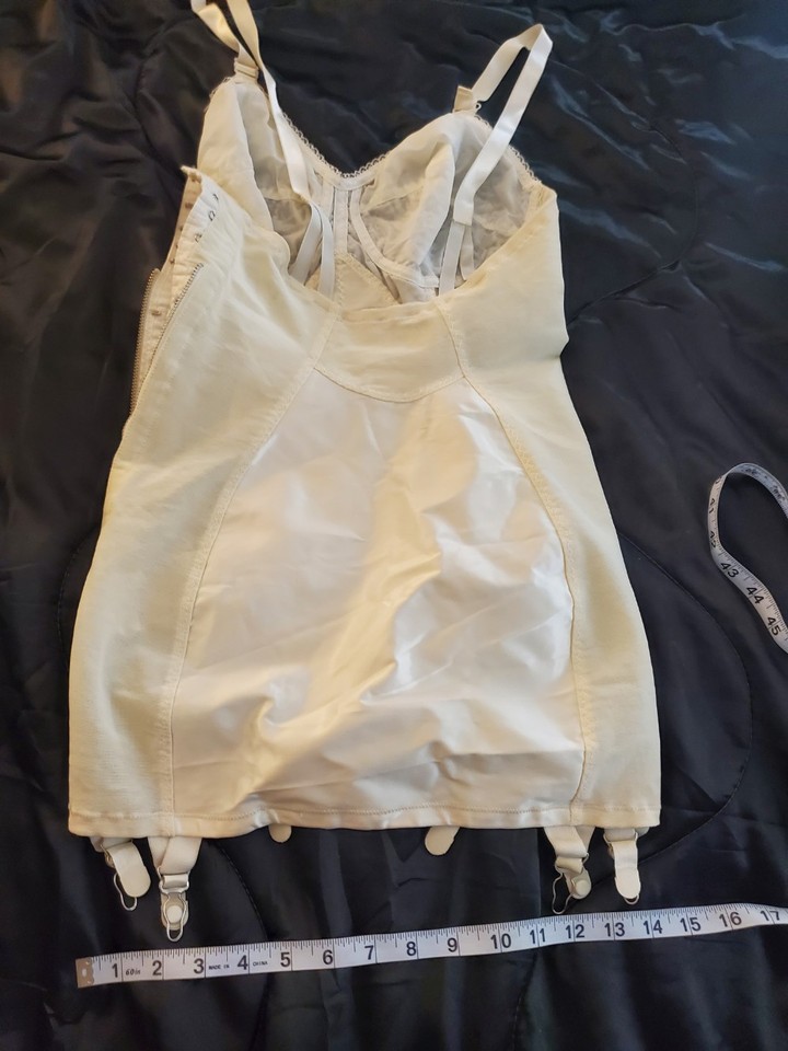 Carol Brent 38 Vintage Girdle 6 Garters Satin Panels Zipper Side | eBay