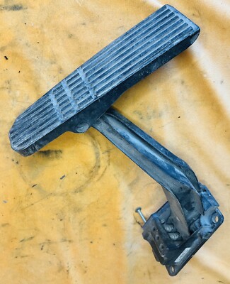 Freightliner Accelerator Pedal | eBay