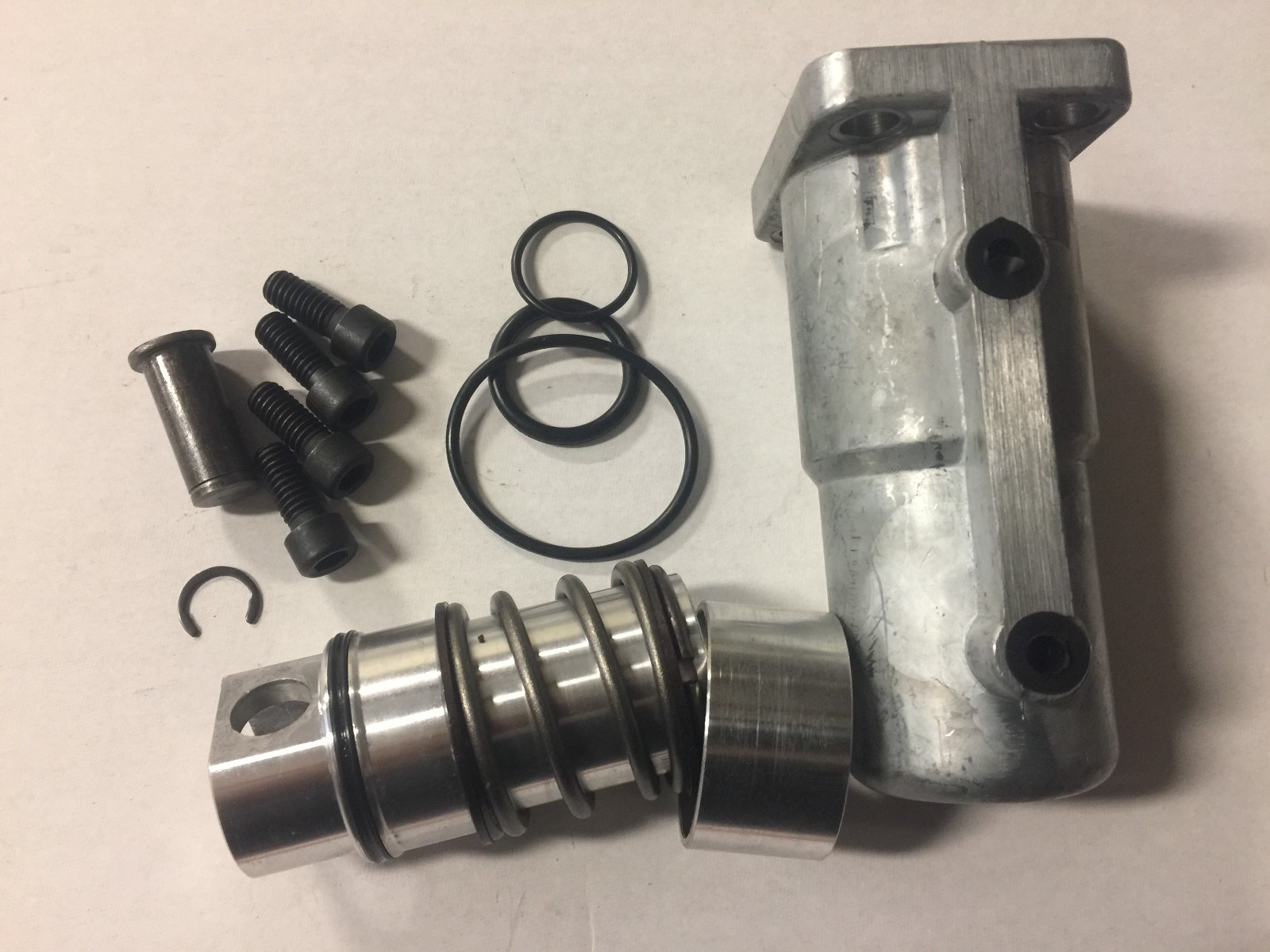 Hydraulic Dump Pump C101 / C102 Air Shift 100% Fit | 1 Year Warranty