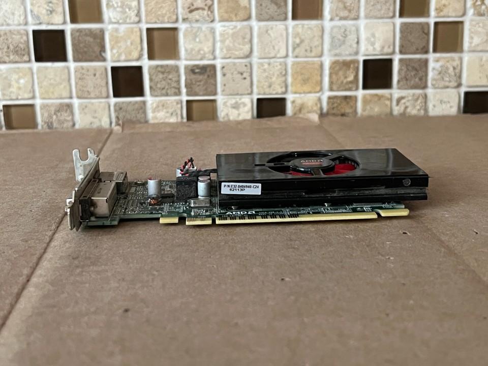 DELL RADEON R7 0N81X7 109-C87251-01 350X 4GB GDDR3 PCIE VIDEO CARD N7-3 ...