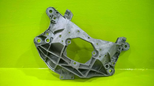 Audi OEM Engine Motor Transmission-transmission Cross Member ...