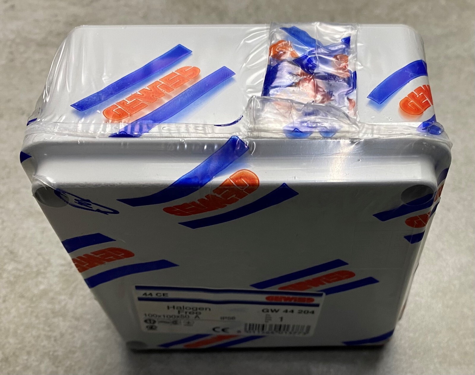 GEWISS GW44204 Junction Box With Plain Screwed LID - IP56 ...